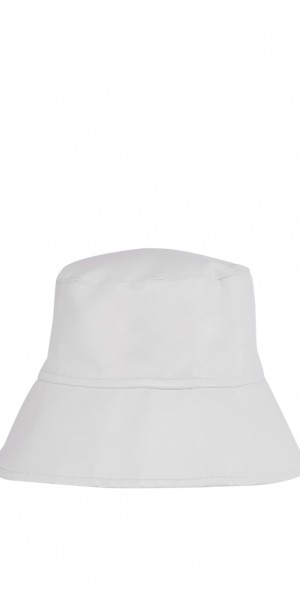 AKIRA - BASIC WHITE PU HAT