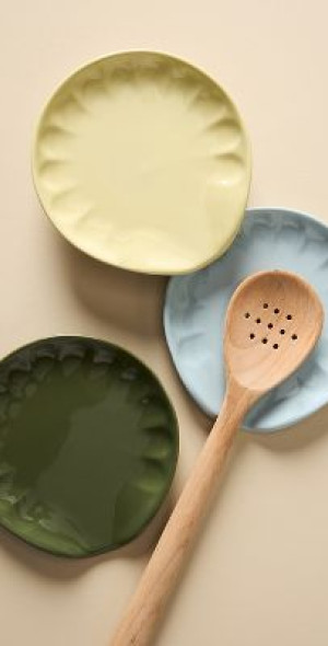 Anthropologie - Amelie Latte Portuguese Stoneware Spoon Rest