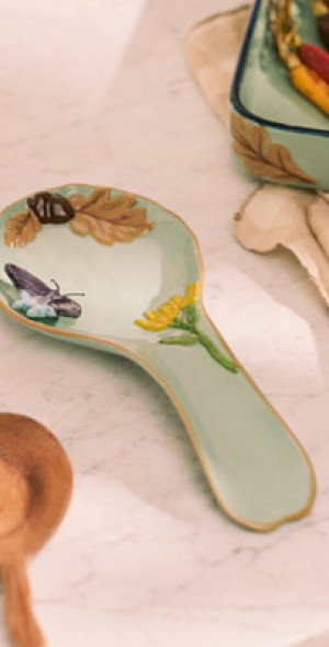 Anthropologie - The Faye Icon Stoneware Spoon Rest: Fall Edition