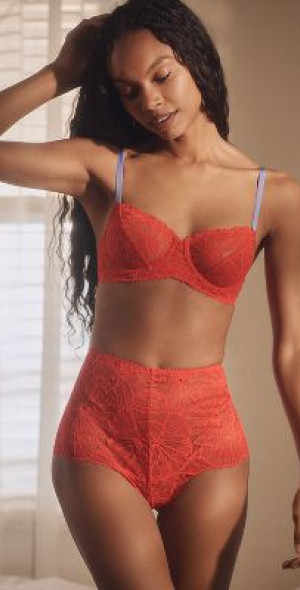 Dora Larsen - Lace Thong