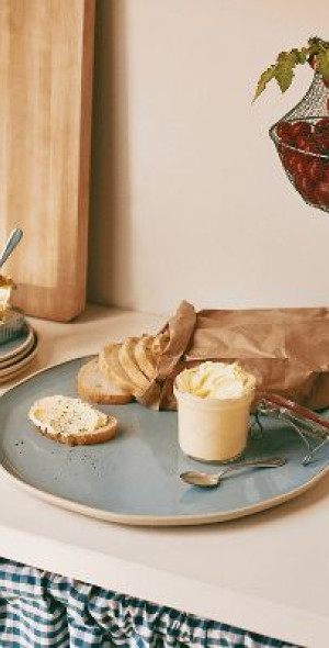 Glazed Garage - Pier Platter