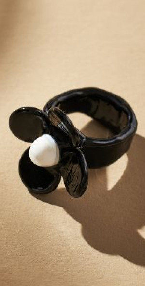 Levens Jewels - Pretty Baby Flower Ring