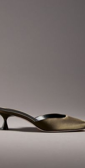 Reformation - Daniela Kitten-Heel Mules