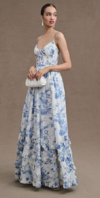 V. Chapman - Women's Clothing At The Cool Hour