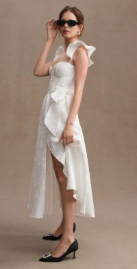 V. Chapman - Women's Clothing at The Cool Hour