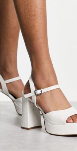 ASOS DESIGN - Nurture platform heeled sandals in white croc