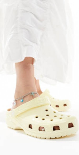 Crocs - Classic Clogs In High Shine Buttercream-Yellow