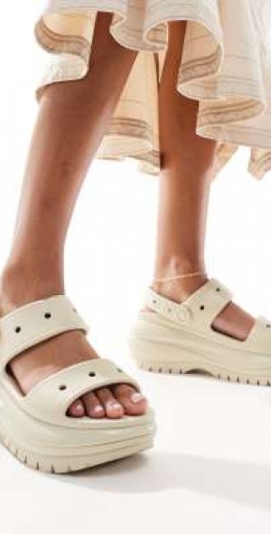 Crocs - Mega Crush sandals in bone-Neutral