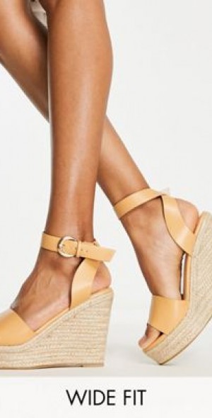 Glamorous Wide Fit - espadrille wedge sandals in camel-Neutral