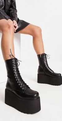Lamoda - Shop Women's Shoes At The Cool Hour