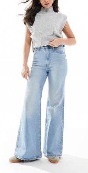Levi's - ribcage bells high rise flare jeans in blue wash