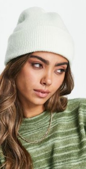 Monki - beanie in sage green