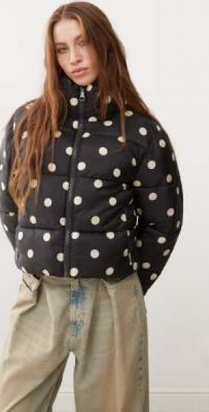 Monki - padded puffer jacket in black polka dot