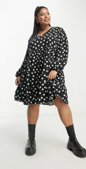New Look Plus - New Look Curve polka print tiered smock dress in black