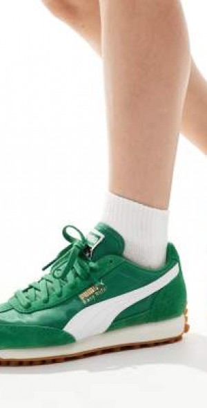 Puma - PUMA Easy Rider Vintage sneakers in green and white