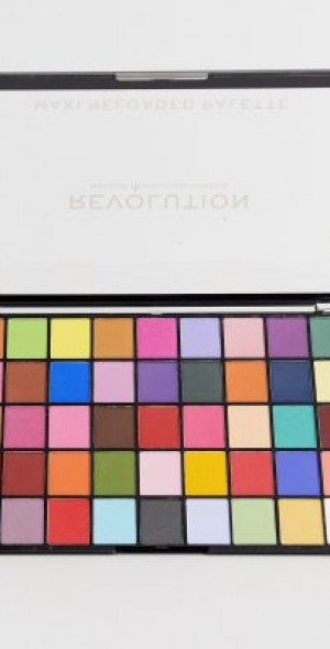 Revolution - Maxi Reloaded Eyeshadow Palette - Monster Mattes-No color
