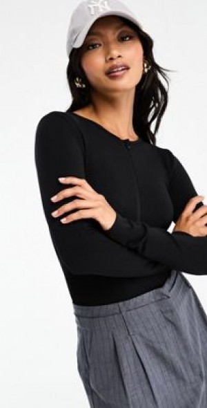 Stradivarius - zip up sculpt bodysuit in black