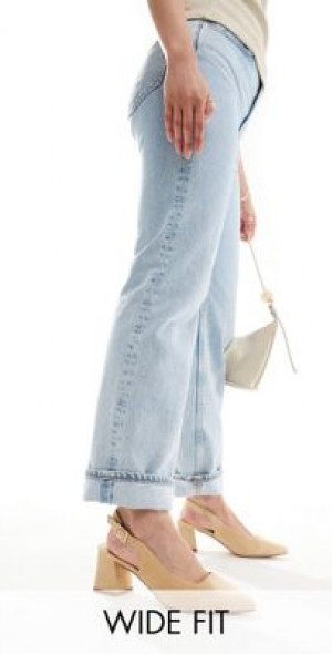 Truffle Collection - wide fit block heel sling back pumps in beige-Neutral