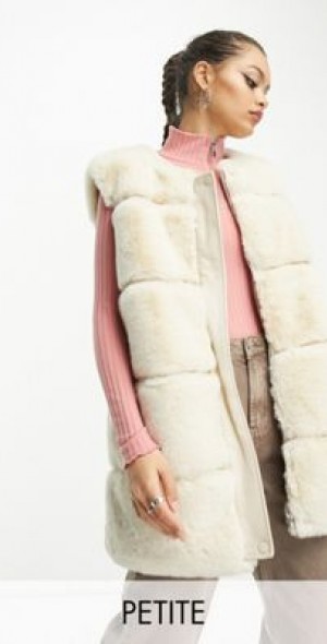 Urban Code Petite - faux shaggy fur jacket in cream-White