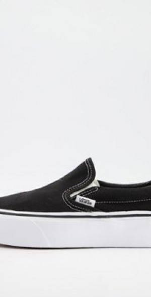 Vans - Classic Slip On Platform sneakers in black