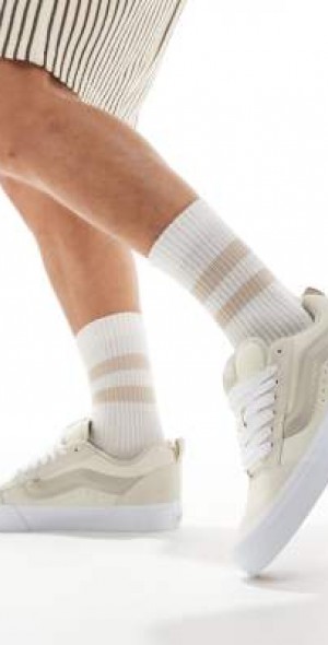 Vans - Knu Skool sneakers in beige-Neutral