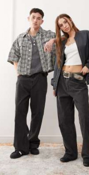 Weekday - Astro Unisex wide leg cord pants in black