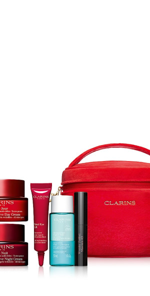 Clarins - Limited Edition Super Restorative Luxury Set (8 value)