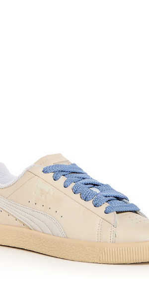 Puma - Men's Clyde Basketball Nostalgia Low Top Sneakers