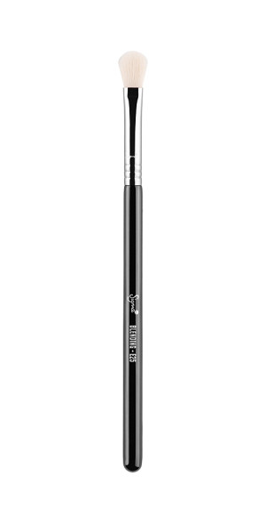 Sigma Beauty - E25 Blending Brush