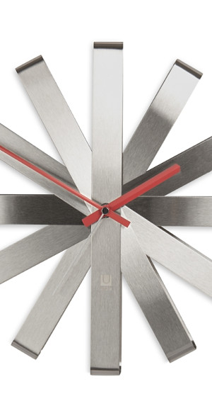Umbra - Ribbon 12 Wall Clock