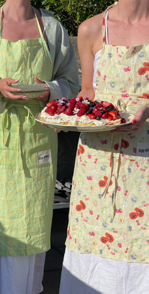 Djerf Avenue - Kitchen Apron Fruit