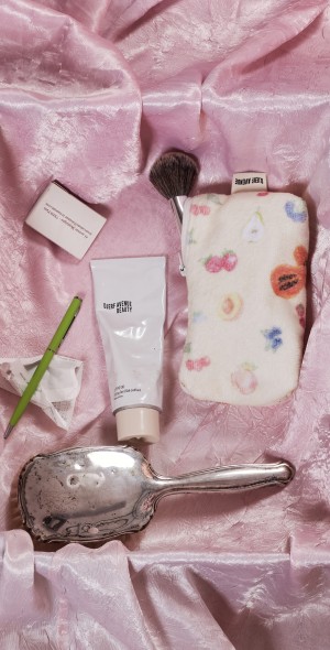 Djerf Avenue - Mini Terry Pouch Fruit