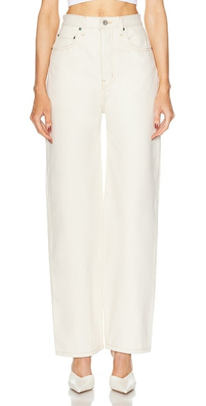 Interior - The Ty Jean