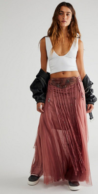 Nigel Preston Knight - Women's Clothing at The Cool Hour