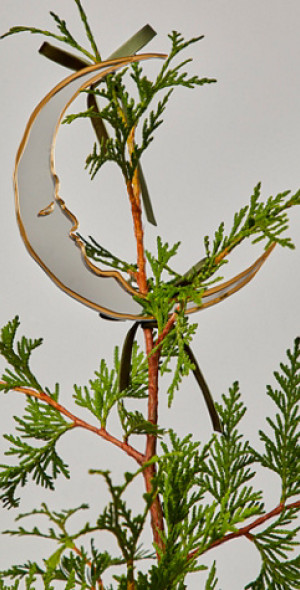 Suzanne Oddy Design - Crescent Moon Tree Topper
