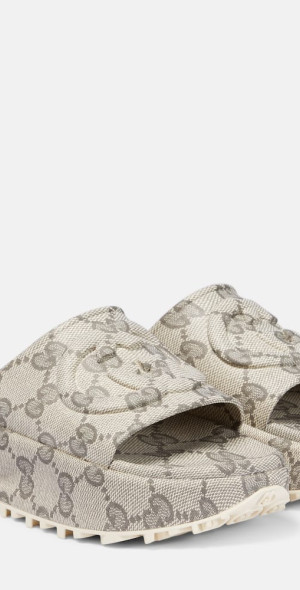 Gucci - GG platform slides
