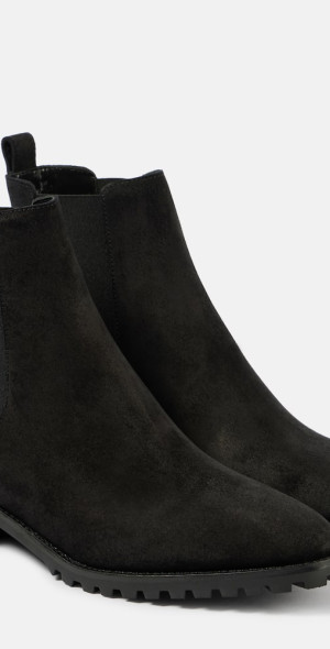 Manolo Blahnik - Chelata suede Chelsea boots