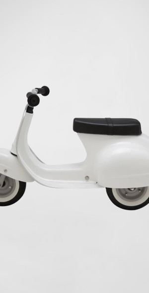 Ambosstoys - Kid's Primo Super Ride-On Scooter