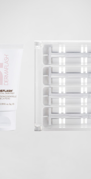 DERMAFLASH - The Essentials 4-Week Sonic Dermaplaning Refill Kit