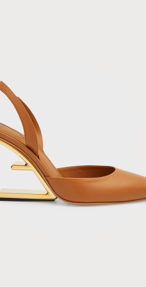 Fendi - Vitello Leather Slingback Pumps