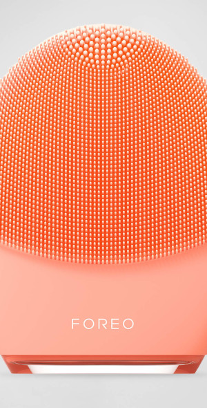 Foreo - Luna 4 Facial Cleansing & Firming Massage for Balanced Skin