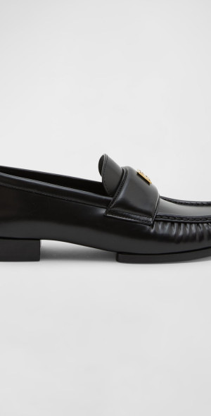 Givenchy - Lambskin Leather Logo Loafers