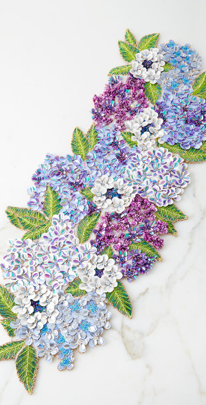 Kim Seybert - Hydrangea Table Runner