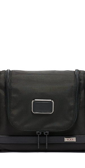 Tumi - Alpha 3 Hanging Travel Kit