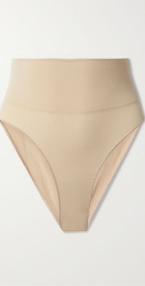 SKIMS - Core Control briefs - Mica