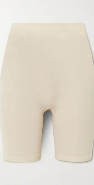 SKIMS - Seamless Sculpt Mid Thigh Short - Sand