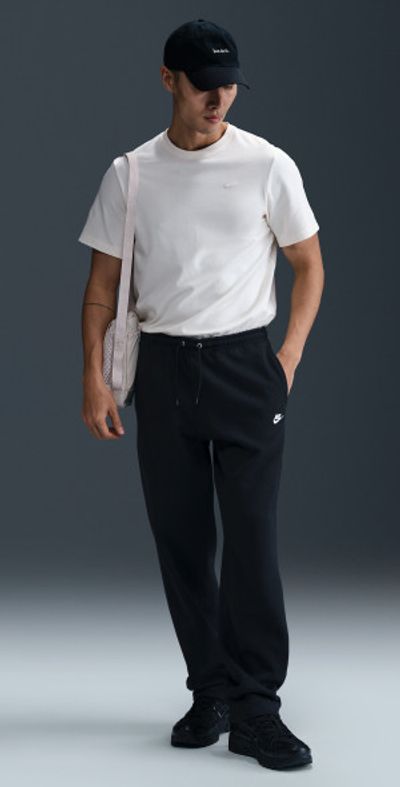 Nike - Men's Club Open-Hem Fleece Pants in Black | FN3730-010