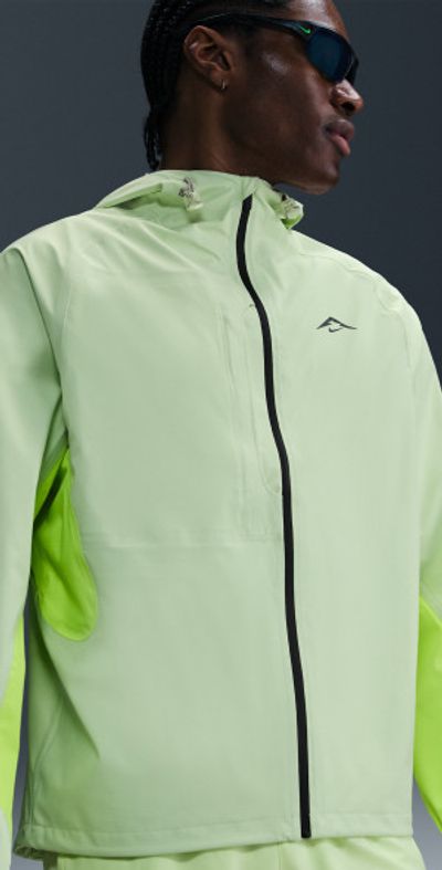 Nike Jackets & Coats
