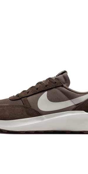 Nike - Men's Waffle Nav Shoes in Brown | FJ4195-201