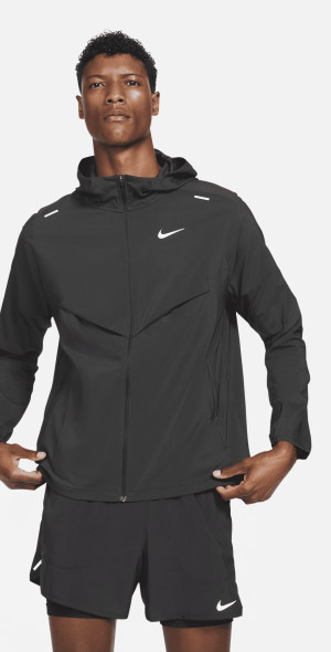 Nike - Men's Windrunner Running Jacket in Black | CZ9070-010